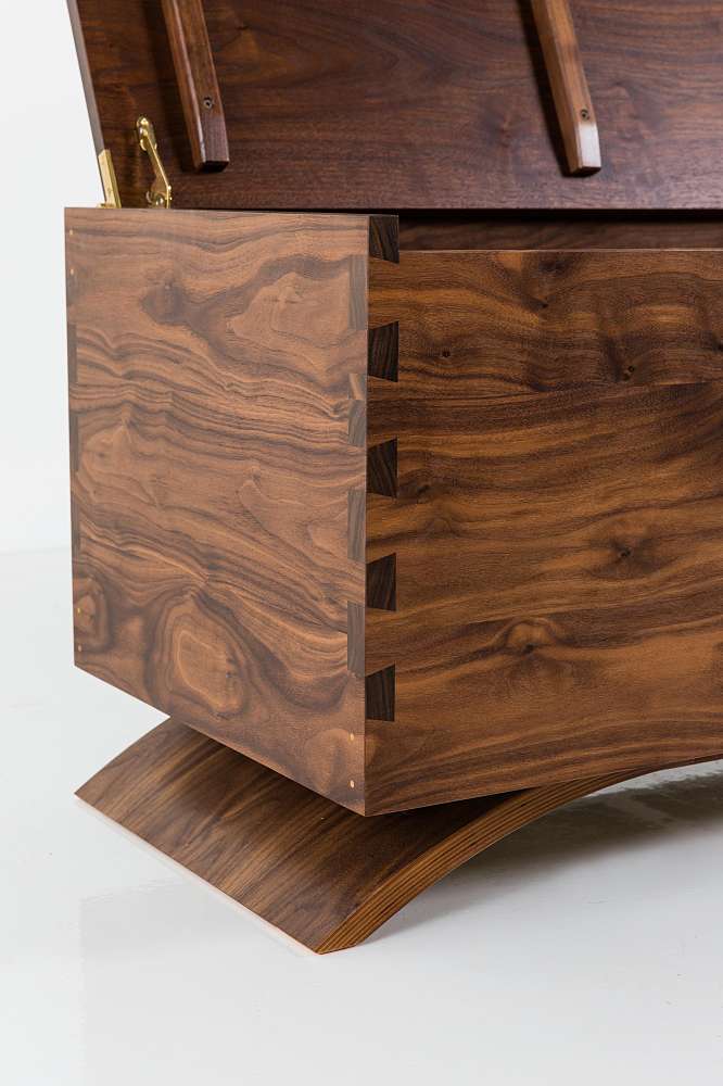Dovetails: A Conversation with Tim Sirois - Thos. Moser